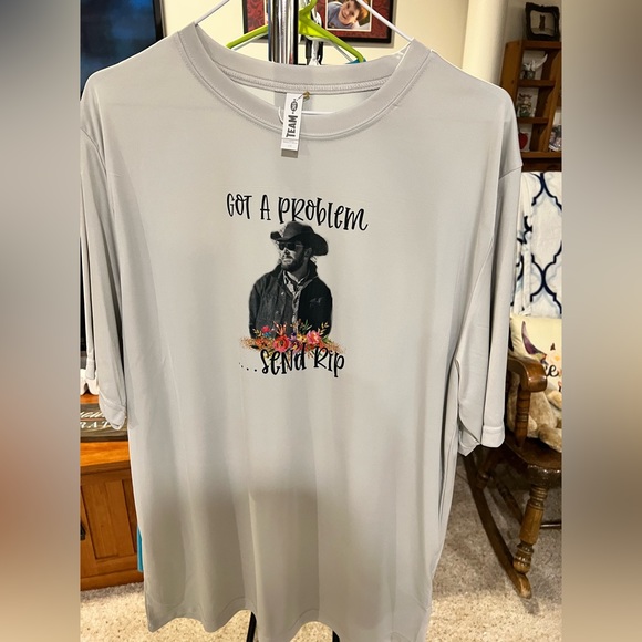 Tops | 215 32 Send Rip Tee | Poshmark